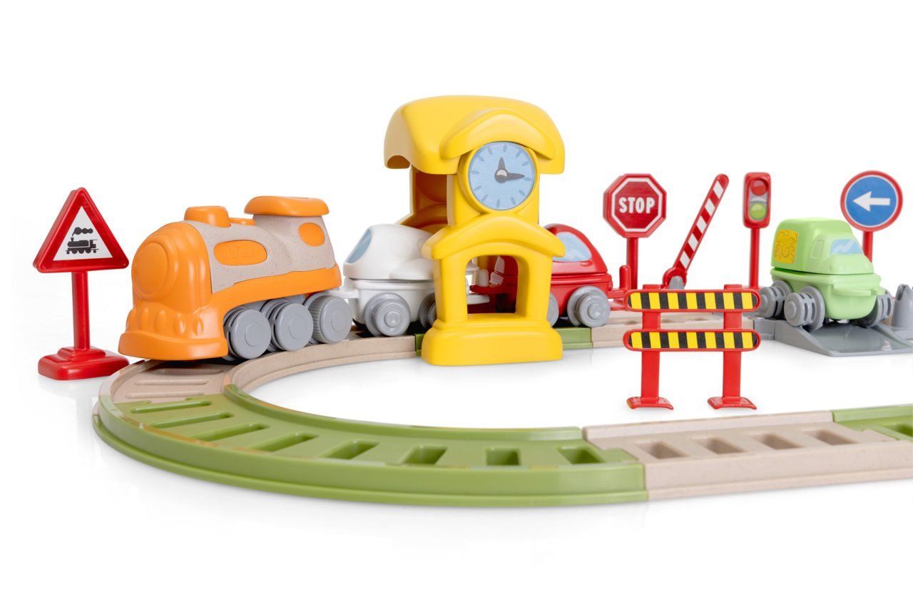 CHICCO Deluxe ECO+ train route - Toy 2nd age - Awakening and games ...